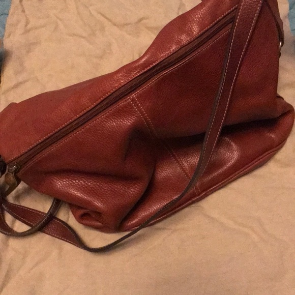 Levenger | Bags | Levenger Crossbody | Poshmark